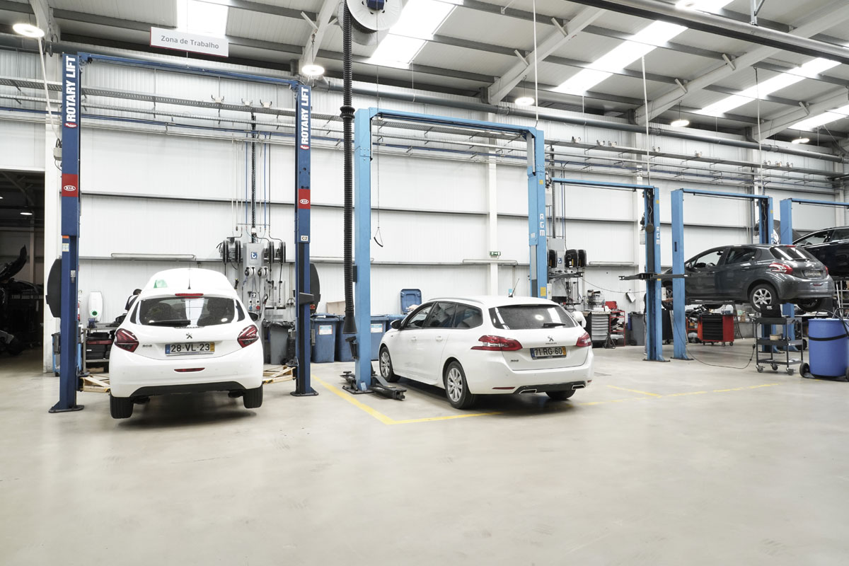 STAND PEUGEOT Lisboa (Praça de Espanha)