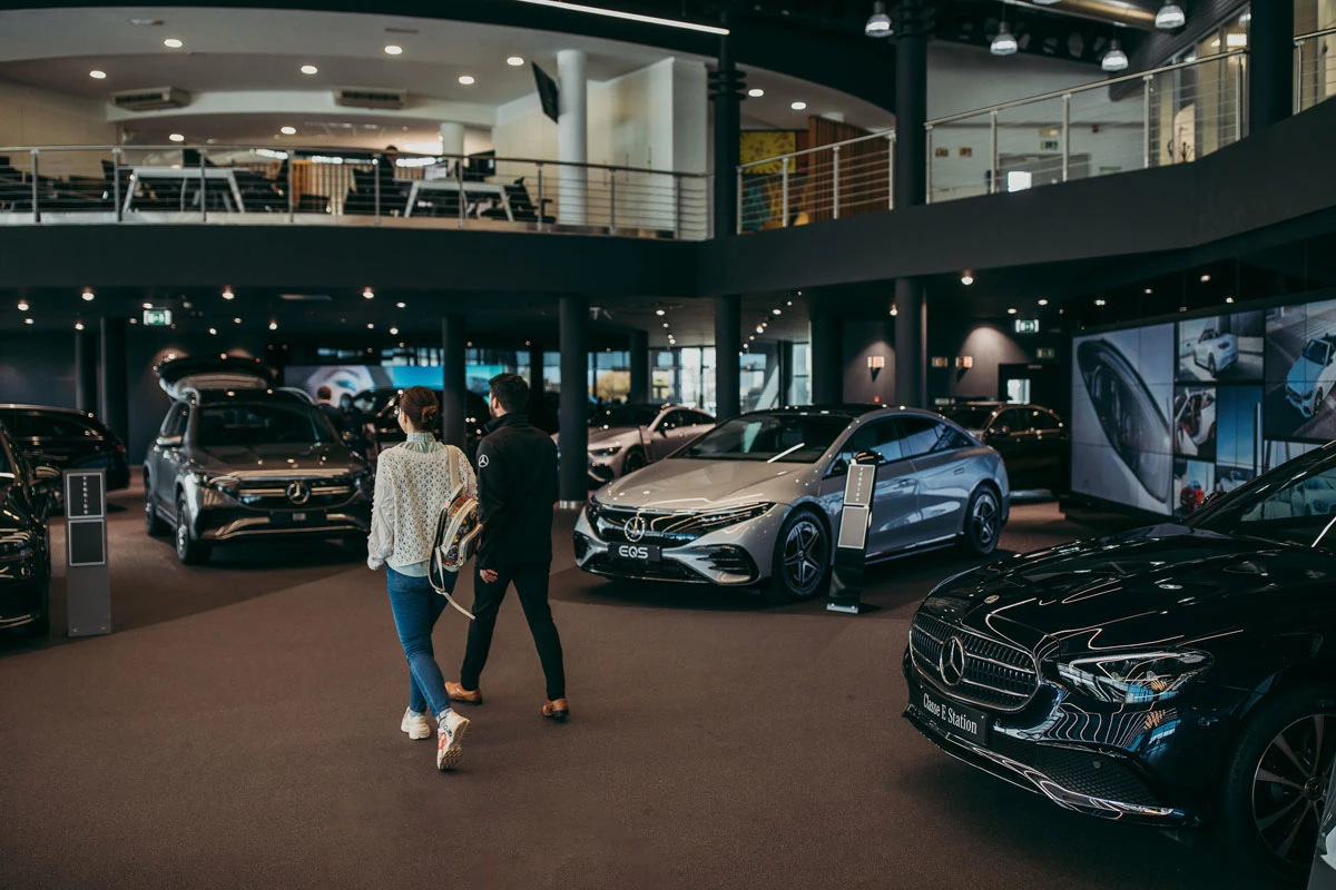 OFICINA MERCEDES Lisboa (Sete Rios)